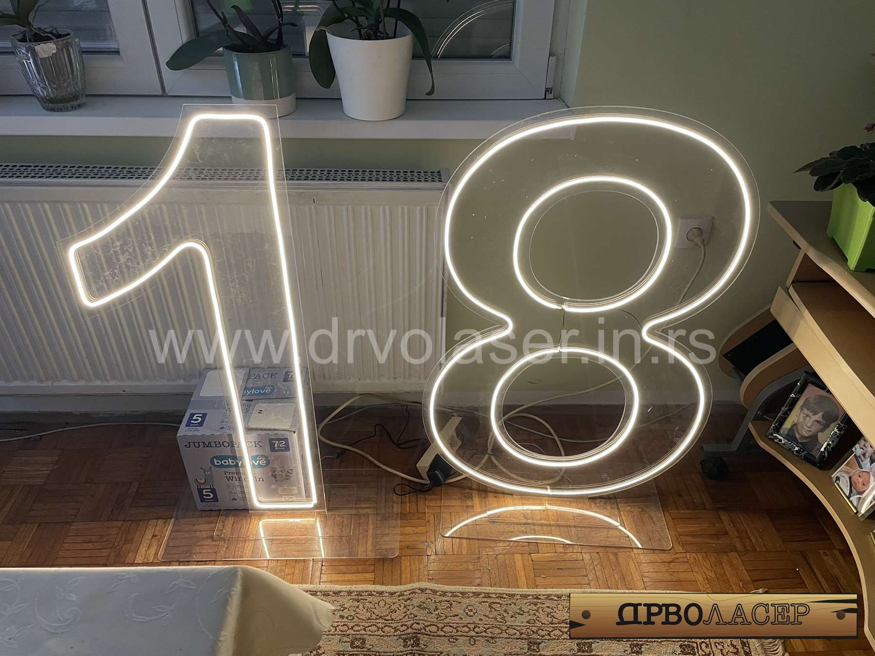 LED NEONSKI NATPISI – Drvolaser